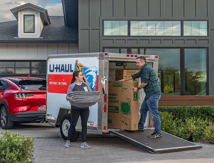 Safety Tips for Driving with a Trailer | U-Haul